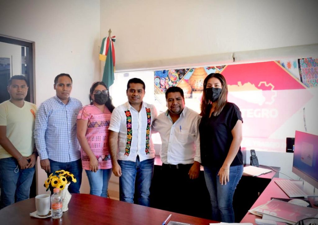 Reunión con el presidente municipal de Acatepec | Gobierno del Estado ...