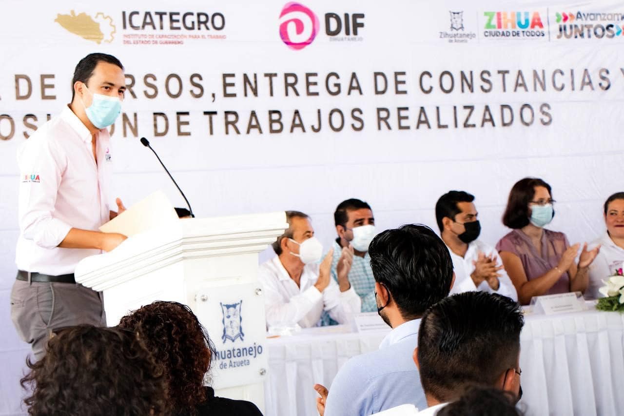 ICATEGRO Unidad de Capacitación Zihuatanejo: Entrega de constancias y ...